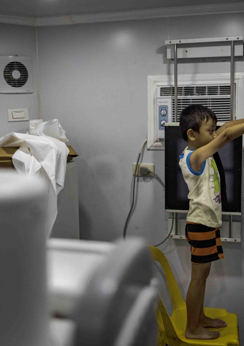 child with tuberculosis